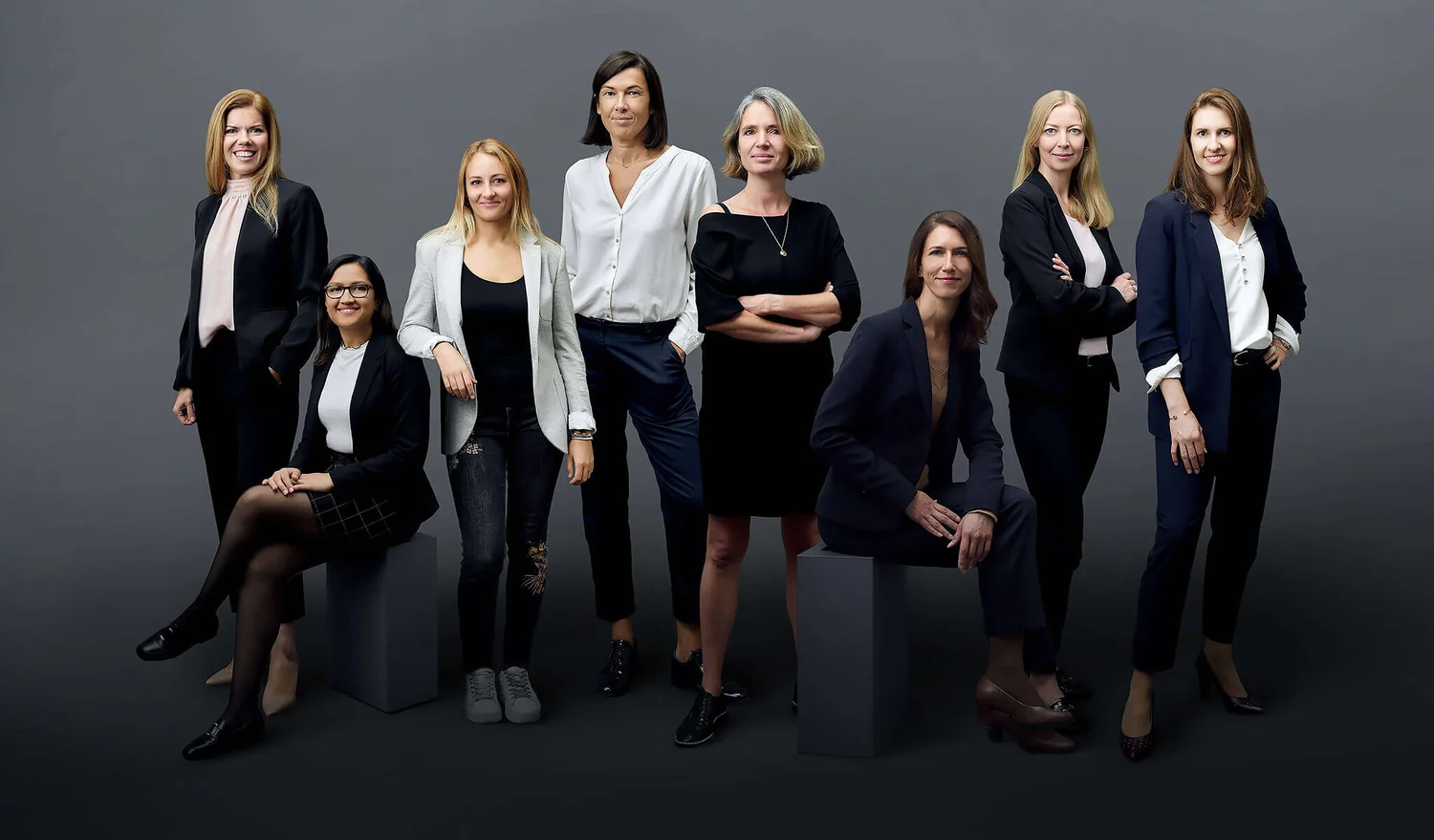 Corporate Portraits for Companies, CEO, Executive Committee ...