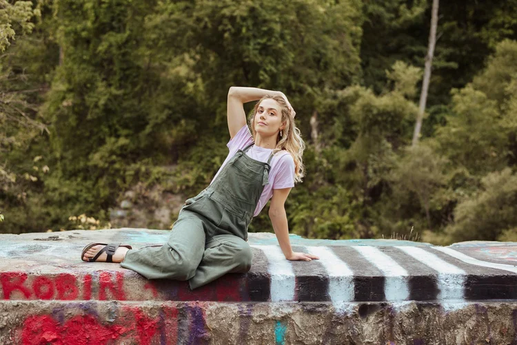 High School Senior Photoshoot brings Evermore vibes BLOGajbc photography