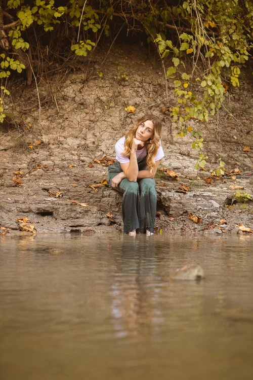High School Senior Photoshoot brings Evermore vibes BLOGajbc photography