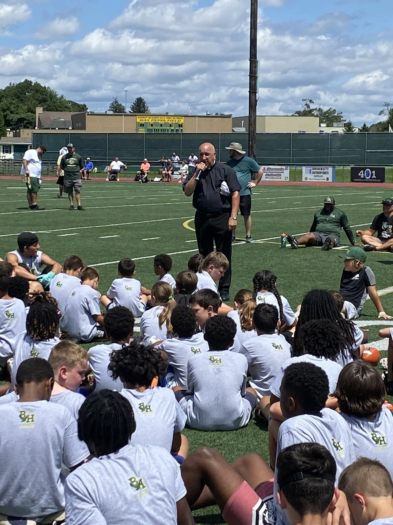 "Elite Football School | Youth Football Camps in Rhode Island"