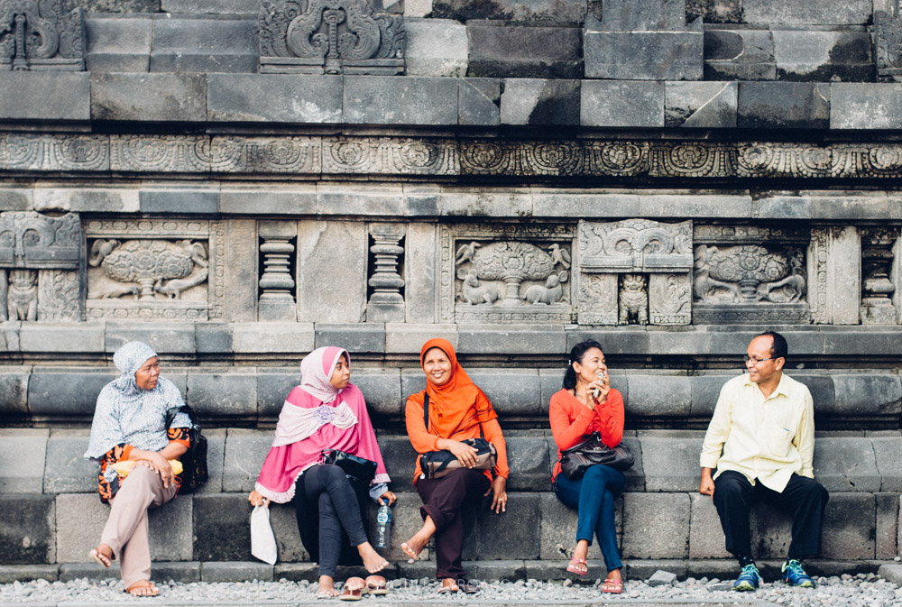 Indonesia | My Favourite Street Photos — ALONG DUSTY ROADS