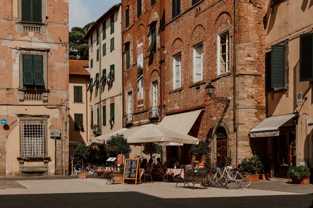 What is The Coperto in Italy? — ALONG DUSTY ROADS