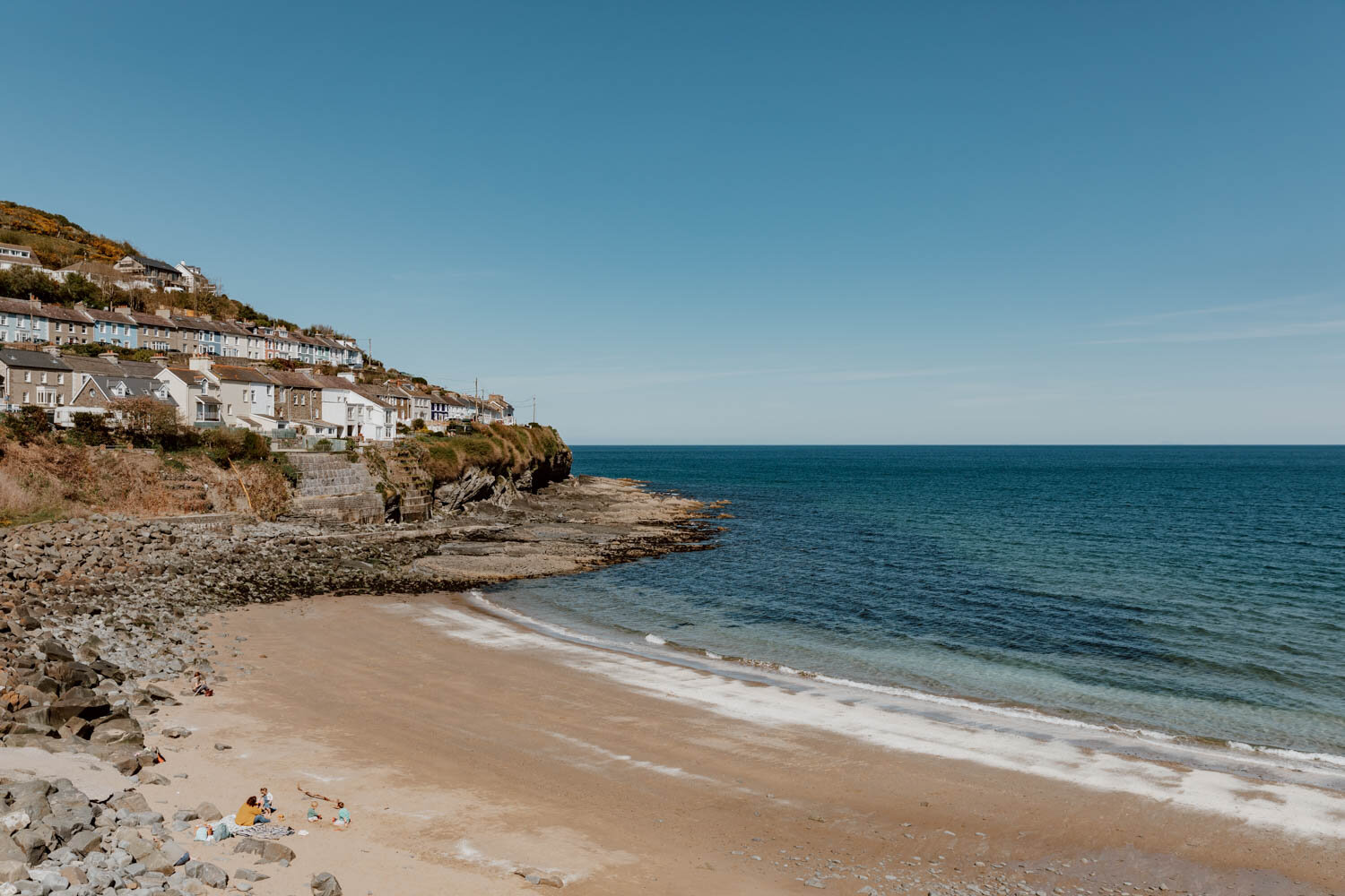 A Guide to New Quay, Wales | The Perfect Seaside Escape — ALONG DUSTY ROADS