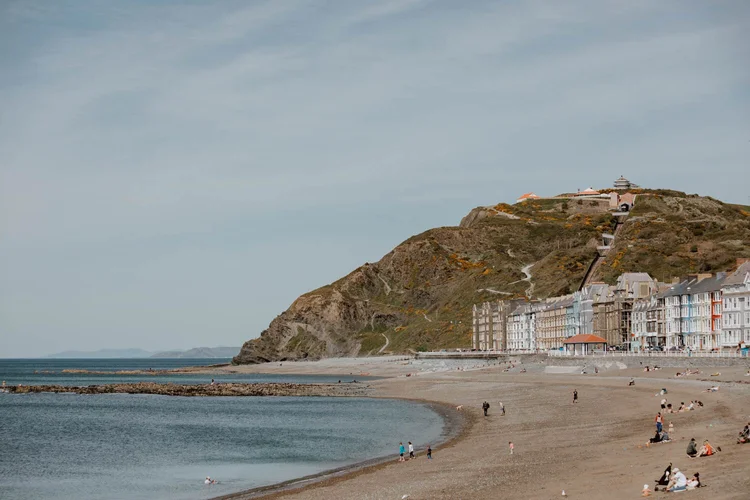 9 Wonderful Cardigan Bay Beaches — ALONG DUSTY ROADS
