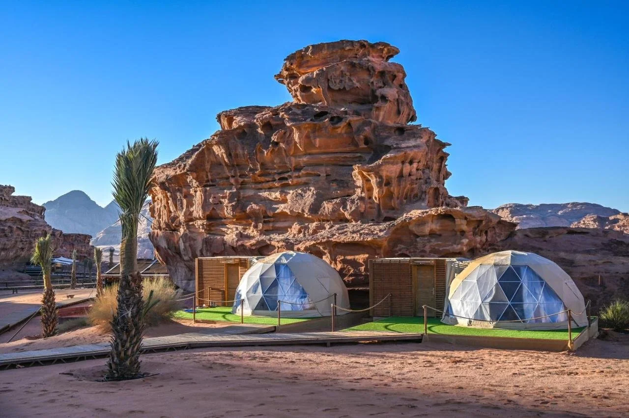 6 Amazing Wadi Rum Luxury Camps — Along Dusty Roads