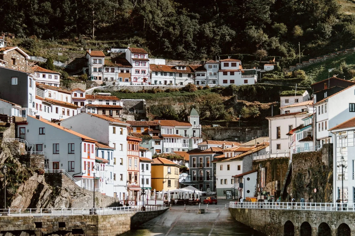 A Short Guide to Cudillero | Northern Spain's Most Colourful Town ...