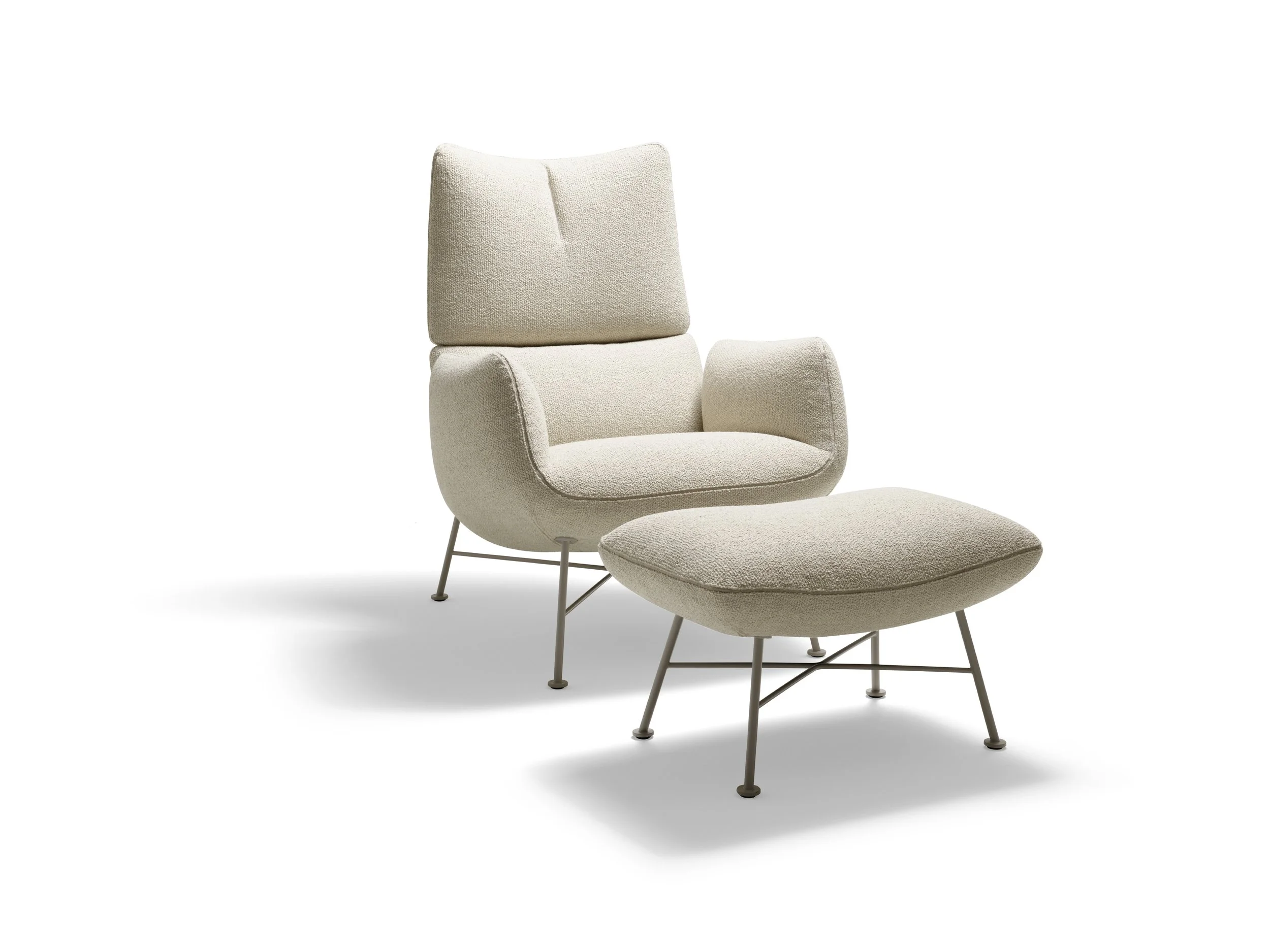 Jalis Lounge_COR_Lounge Chairs_Indoor — West | Out East