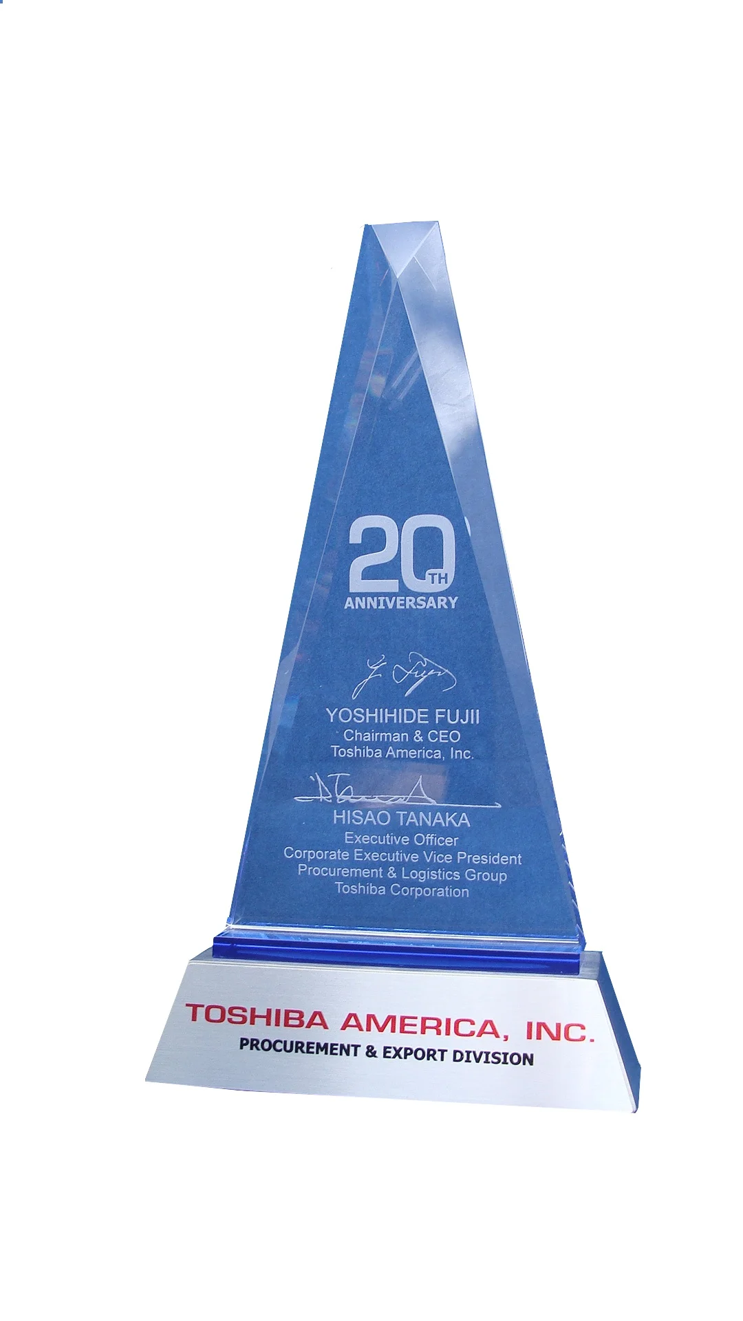 Personalization Options for Your Awards & Trophies | Custom Awards and ...