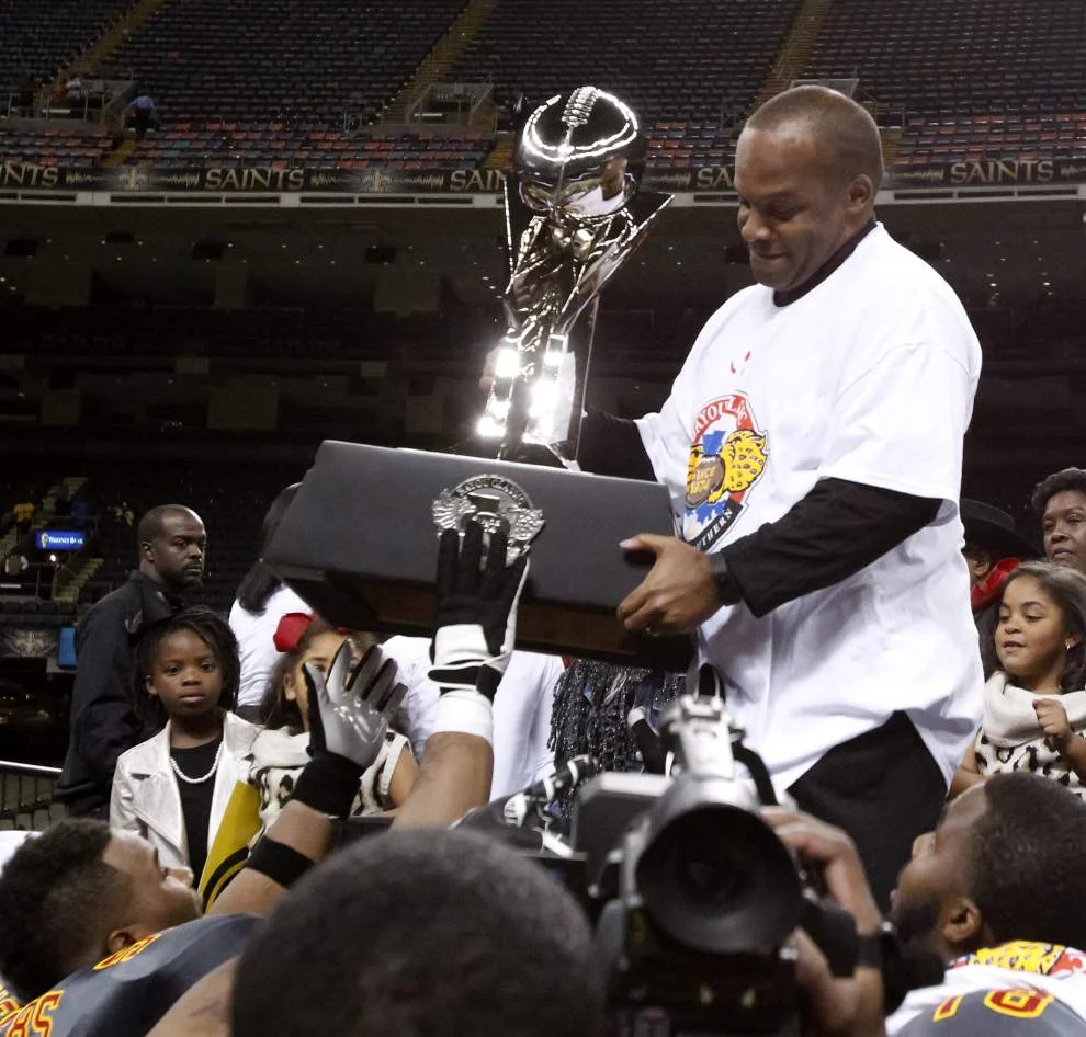 Bayou Classic Commissions Custom Bennett Trophy | Bennett Awards