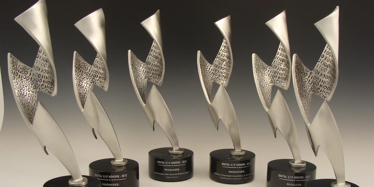 3 Custom Pewter Award Plating Options | Custom Awards and Custom ...