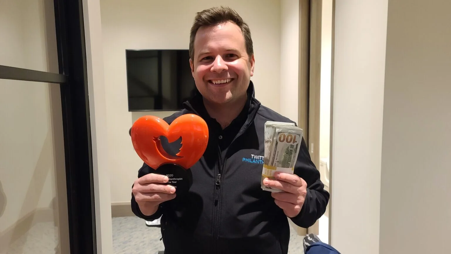 Twitter Philanthropist Trophy Designed By Bennett Awards | Bennett Awards