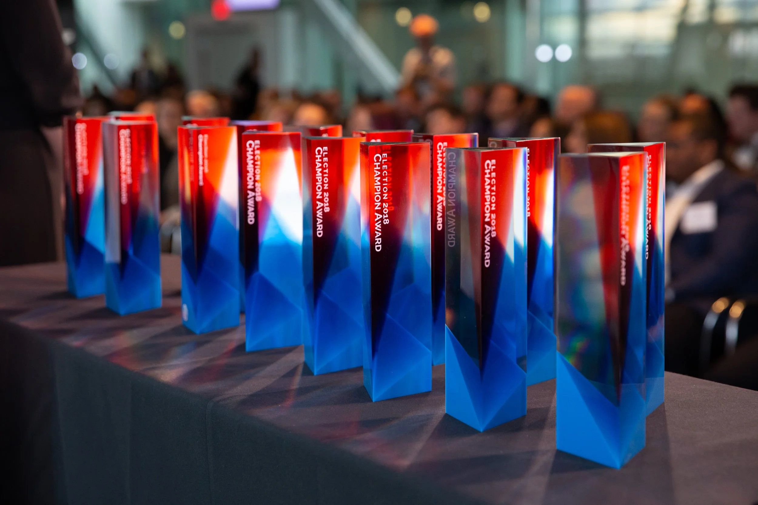 Custom Acrylic Awards | Custom Awards and Custom Trophies - Bennett Awards