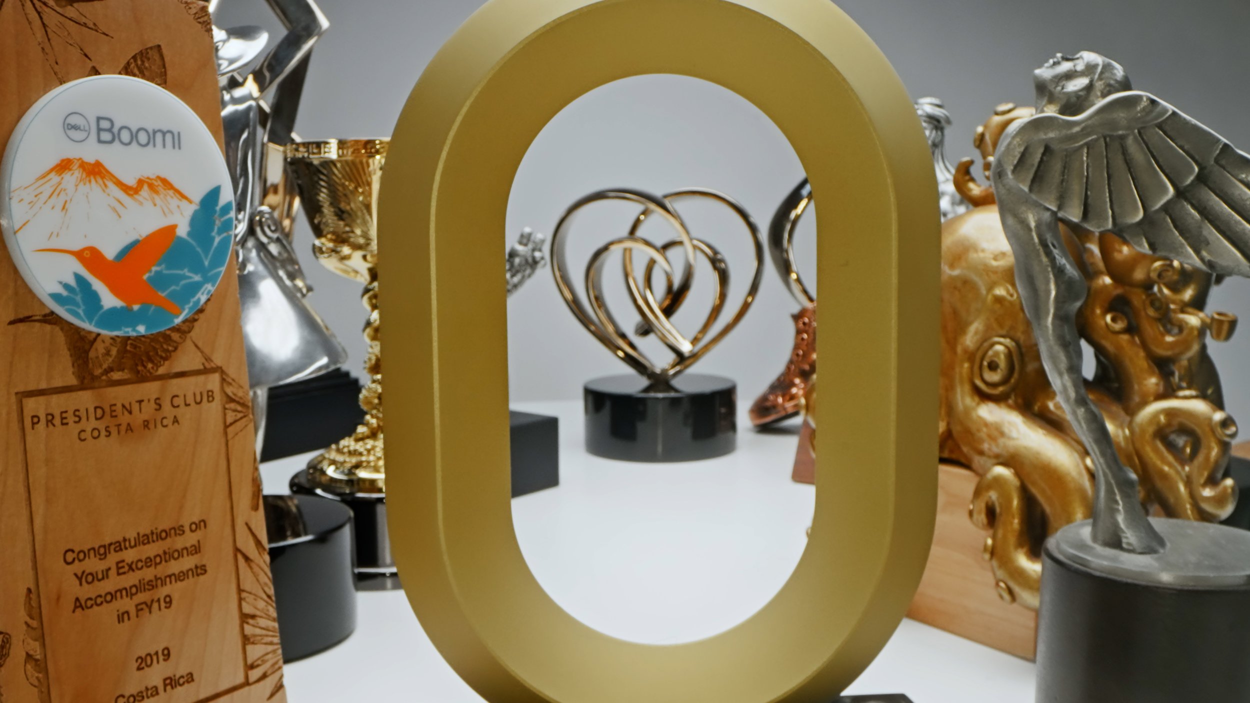 Bennett Awards | Custom Awards and Unique Recognition Trophies