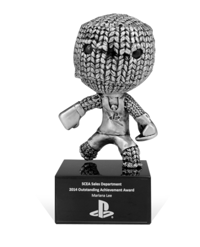 Custom Awards | Bennett Awards