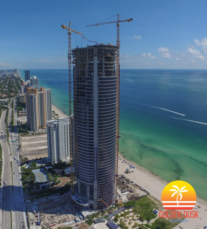 Porsche Design Tower Close To Topping Out - On 57th Floor — Golden Dusk ...