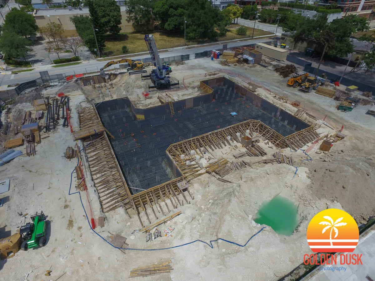 Canvas Construction Photos — Golden Dusk Photography