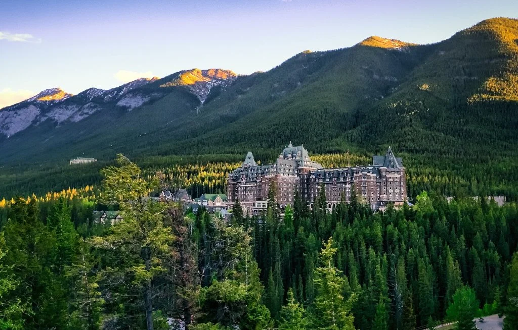 Contact // Nous joindre — Banff Forum