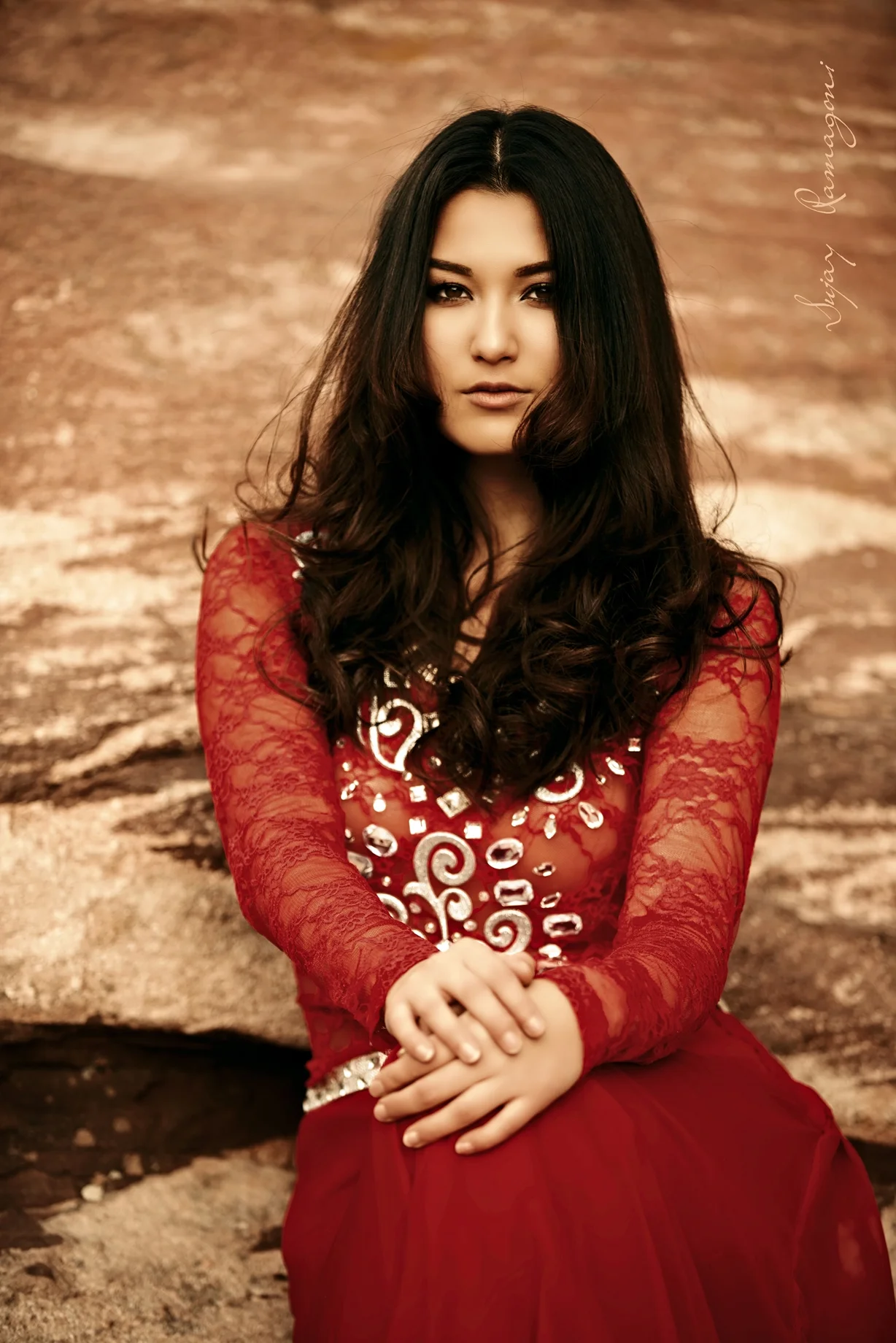 Zalina - Red rocks — Sujay Ramagoni Photography