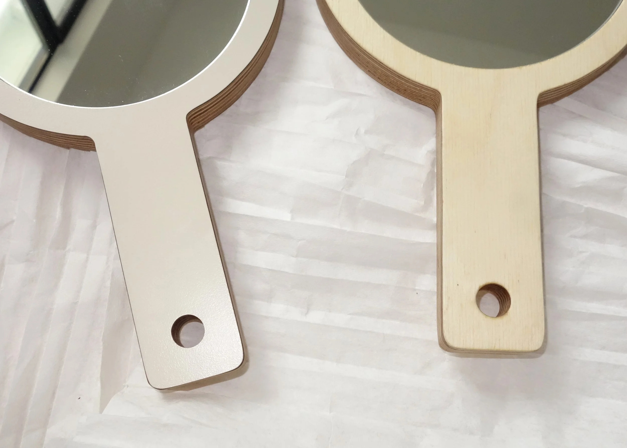 Waka Waka Hand Mirror Neutral — iko iko
