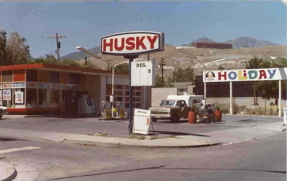 Our History — Holiday Oil