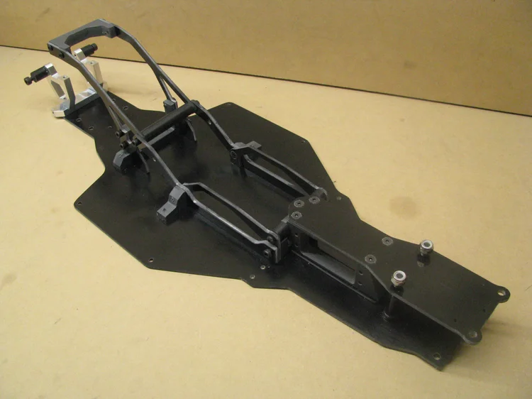 Traxxas Mid Motor chassis kits