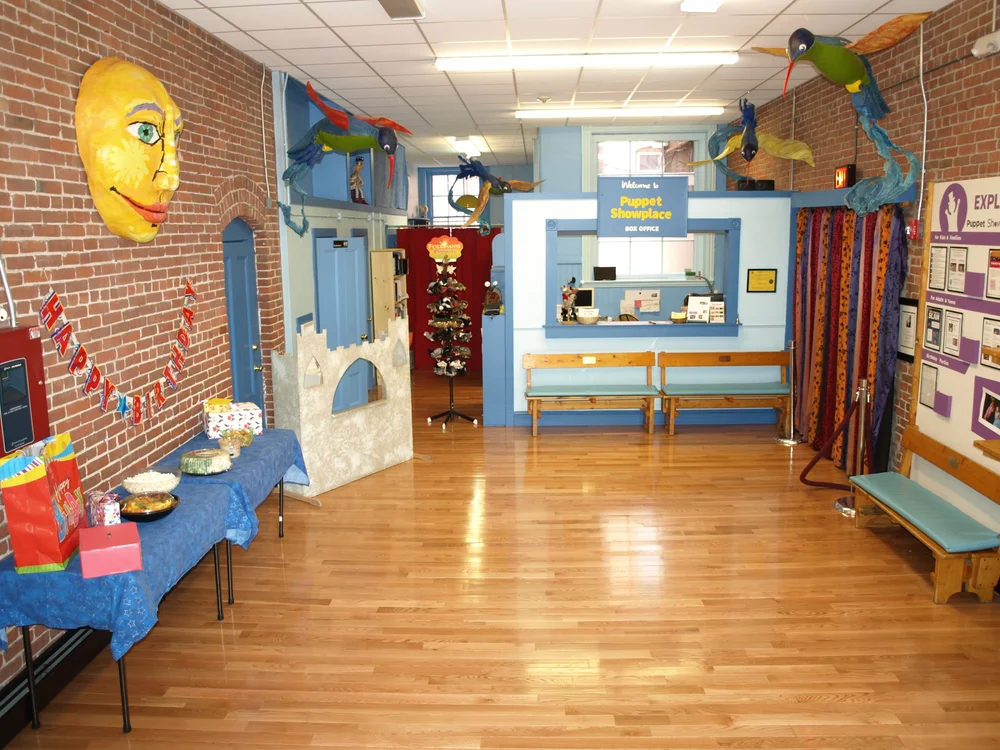 Birthday Parties — Puppet Showplace Theater