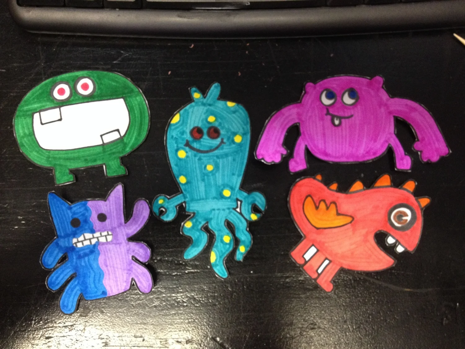 Make Your Own Monster Puppets — Puppet Showplace Theater