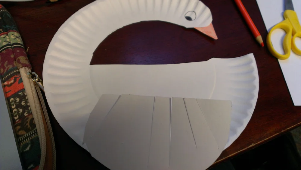 DIY Puppet Crafts: Paper Plate Swan Puppet! — Puppet Showplace Theater