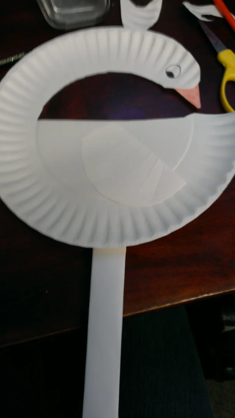DIY Puppet Crafts: Paper Plate Swan Puppet! — Puppet Showplace Theater
