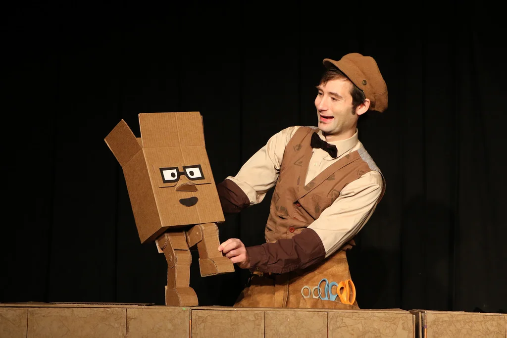 Legends Near and Far! — Puppet Showplace Theater