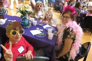 Become A Member — Puppet Showplace Theater