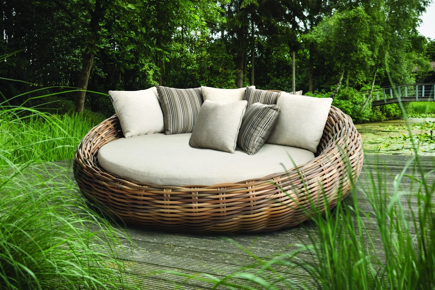 COCOON Outdoor Wicker Daybed — Oasis Outdoor of Charlotte, NC | Outdoor ...
