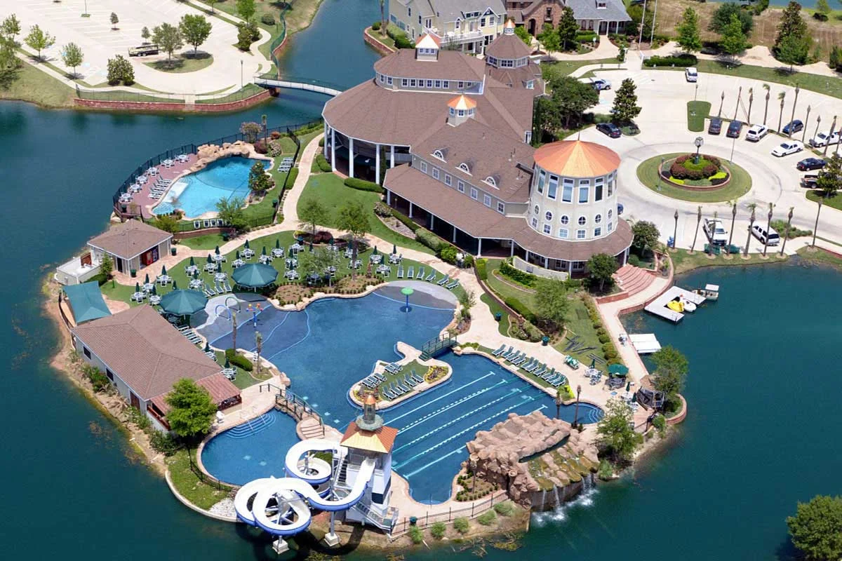 Amenities — Savannah