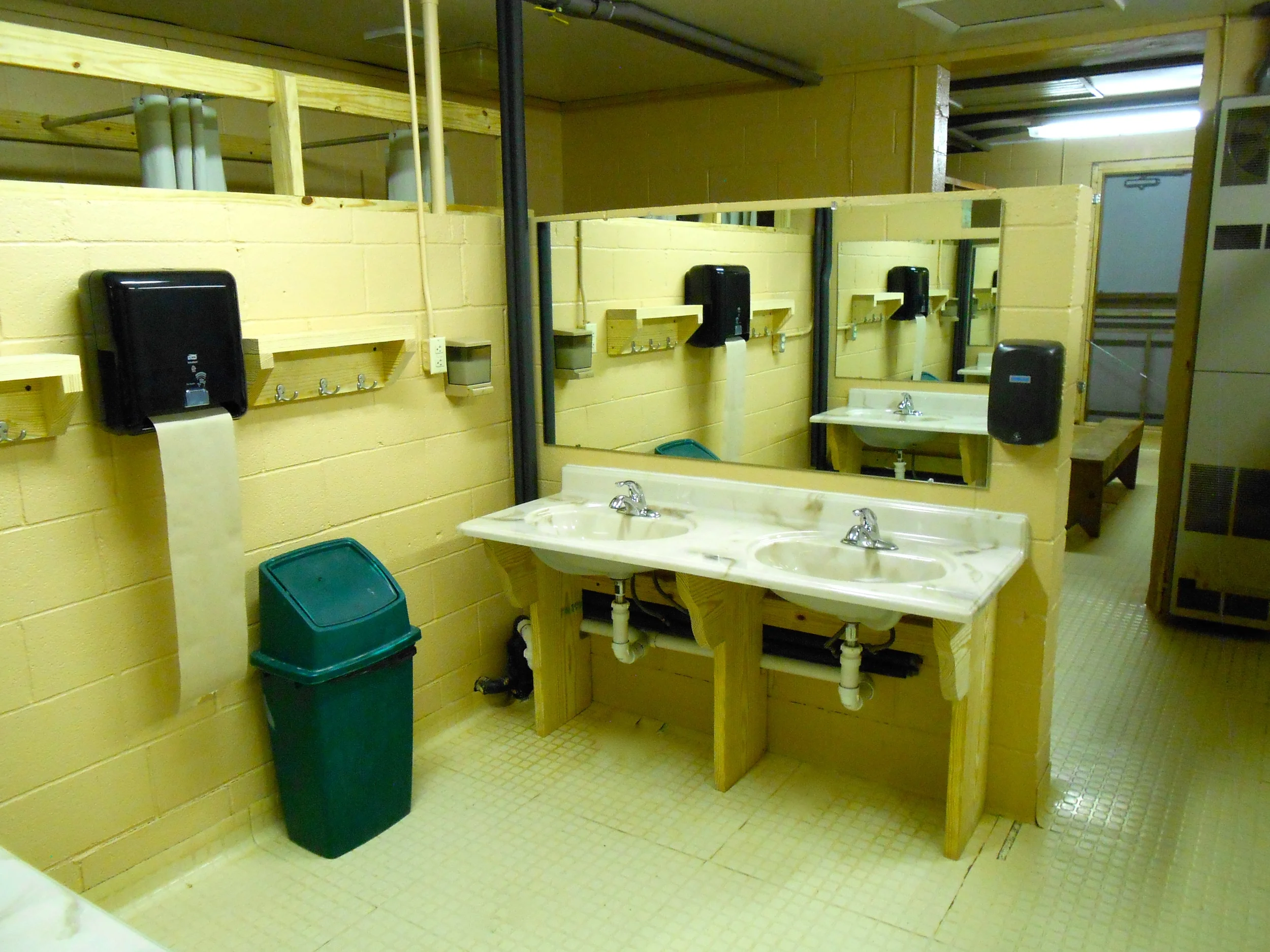 Girls Washhouse — Camp Mantowagan