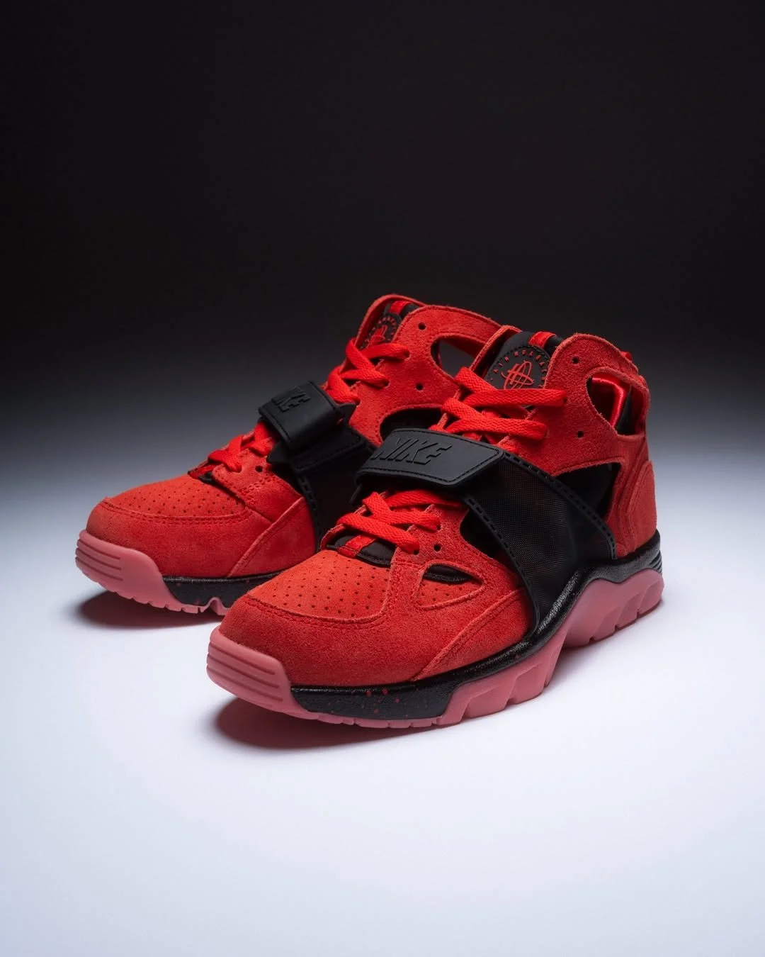 Now Available: Nike Air Trainer Huarache "Challenge Red" — Sneaker Shouts