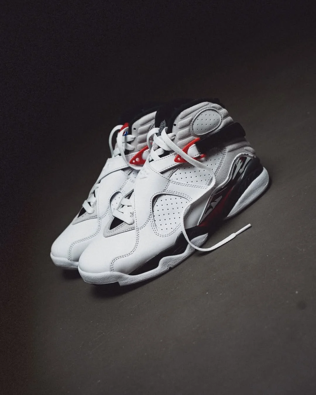 Restock: Air Jordan 8 Retro "Bugs Bunny" — Sneaker Shouts