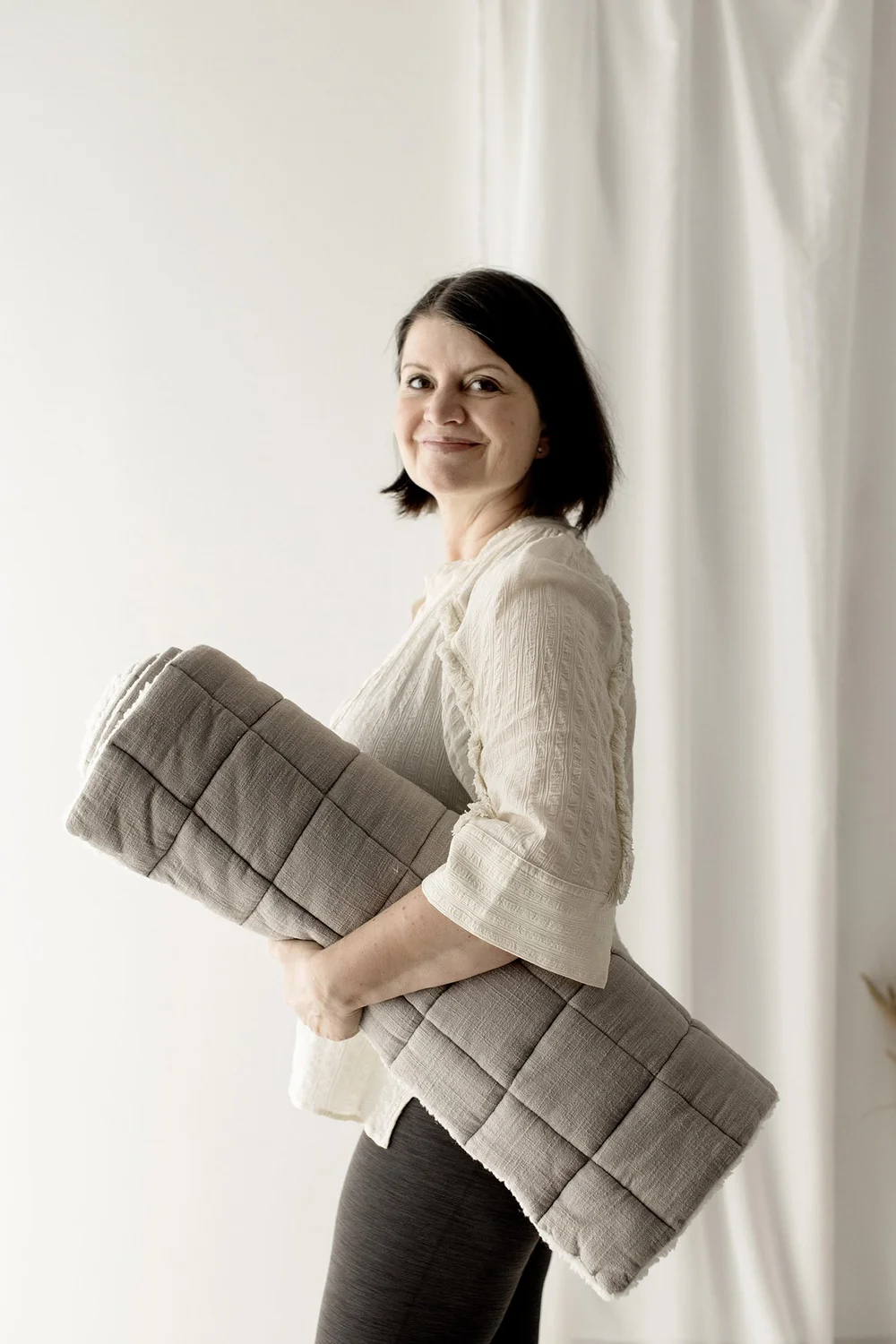 NY BOG OM YIN YOGA