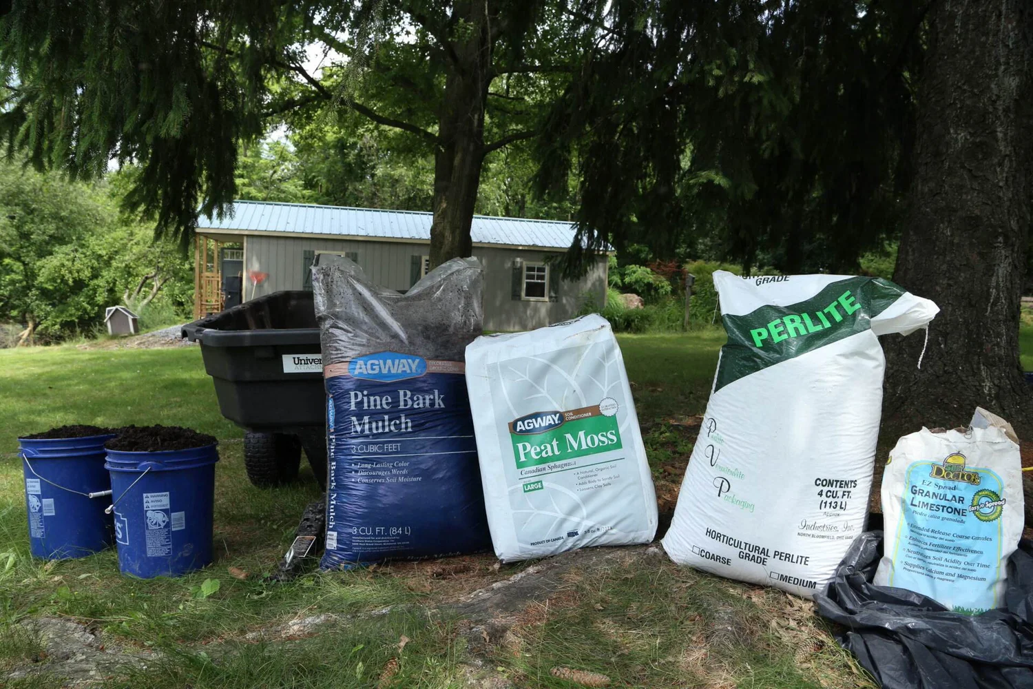 Making your own potting mix - Threefold Farm