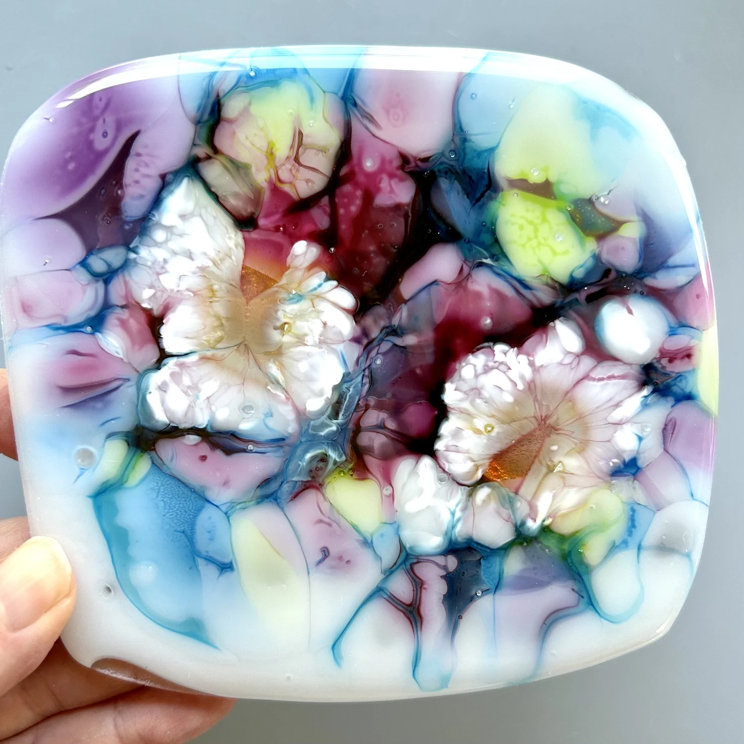 Val Cox glass frit blends