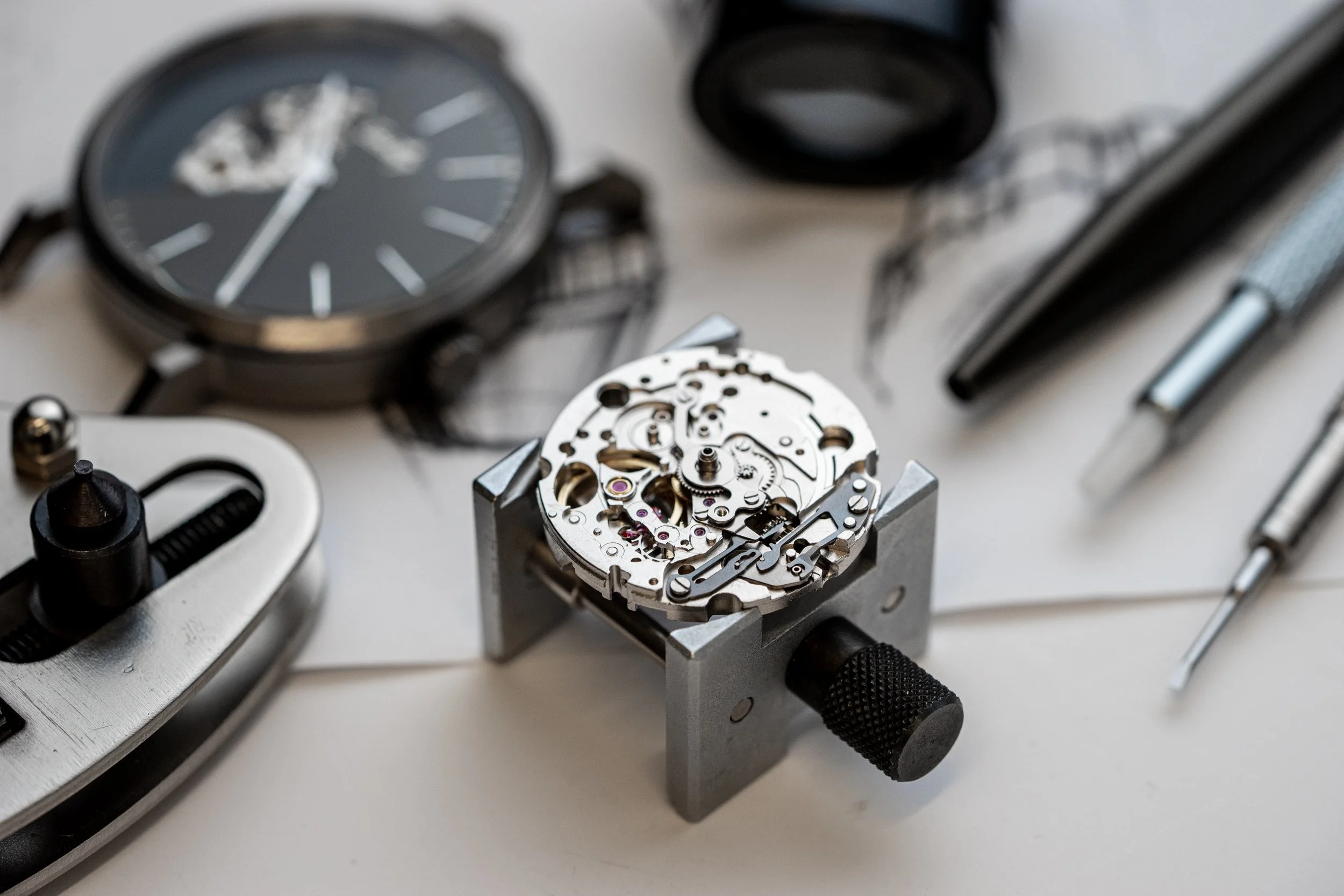 EONIQ Repair Services - EONIQ