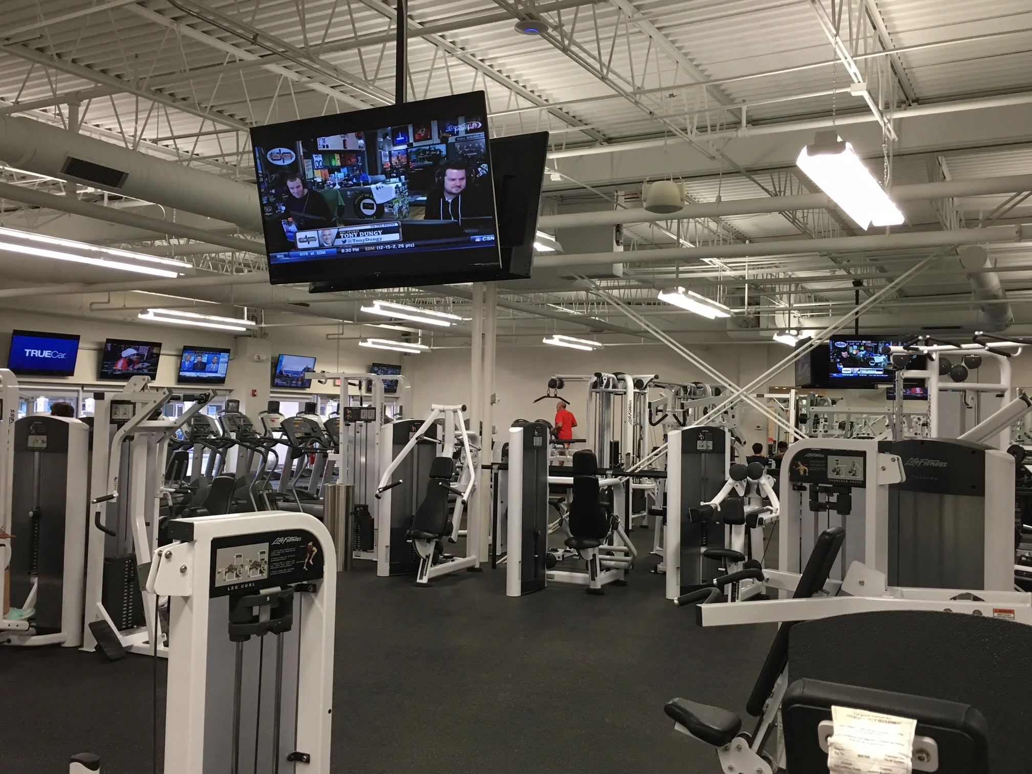 Fitness 19 Gym — Becker Architects
