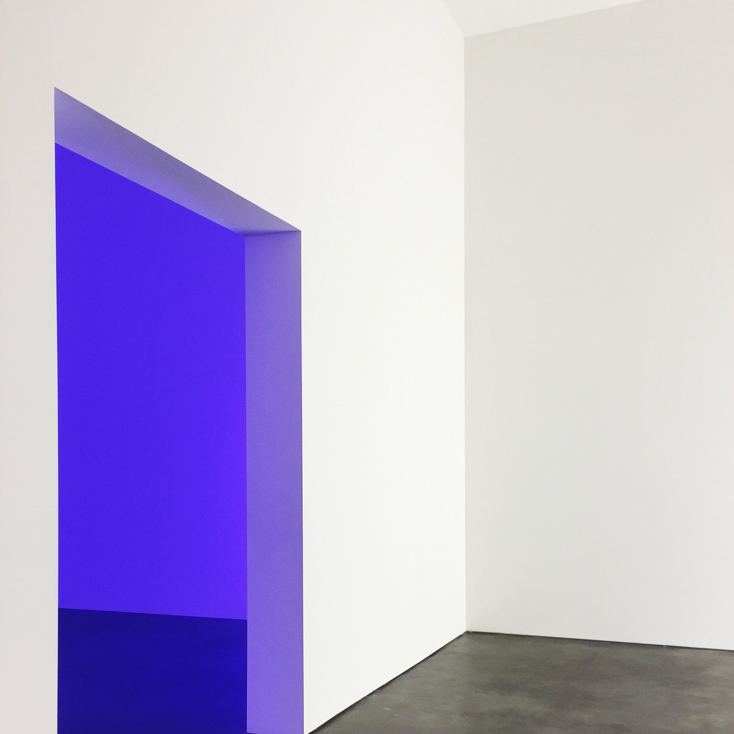 Dan Flavin at David Zwirner — Amy Chen