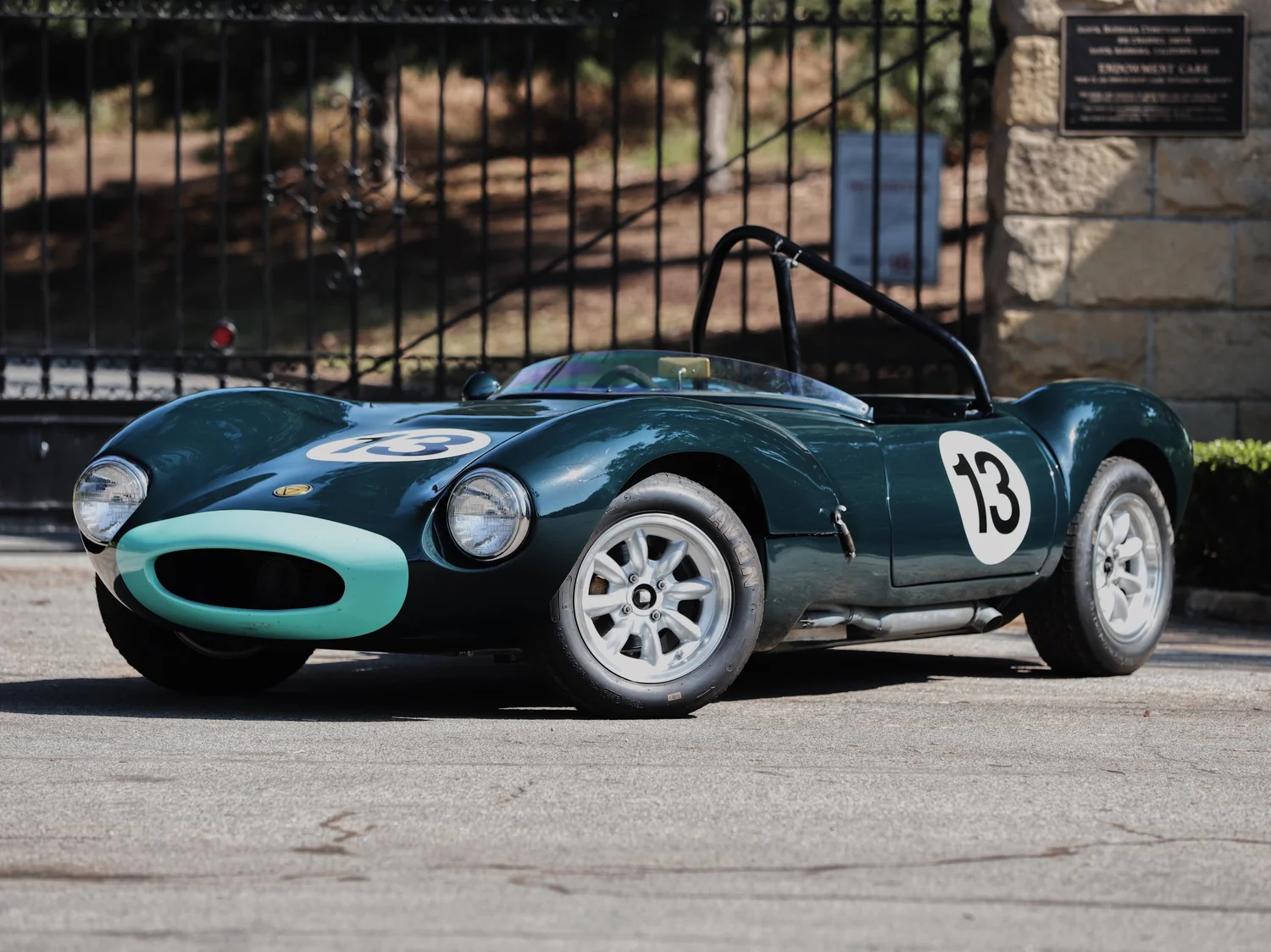 Vintage race car for sale 1965 Ginetta G4 — Winning Makes
