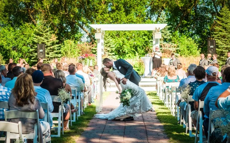 Grand Forks | East Grand Forks | Fargo Wedding Photographer - Beautiful ...