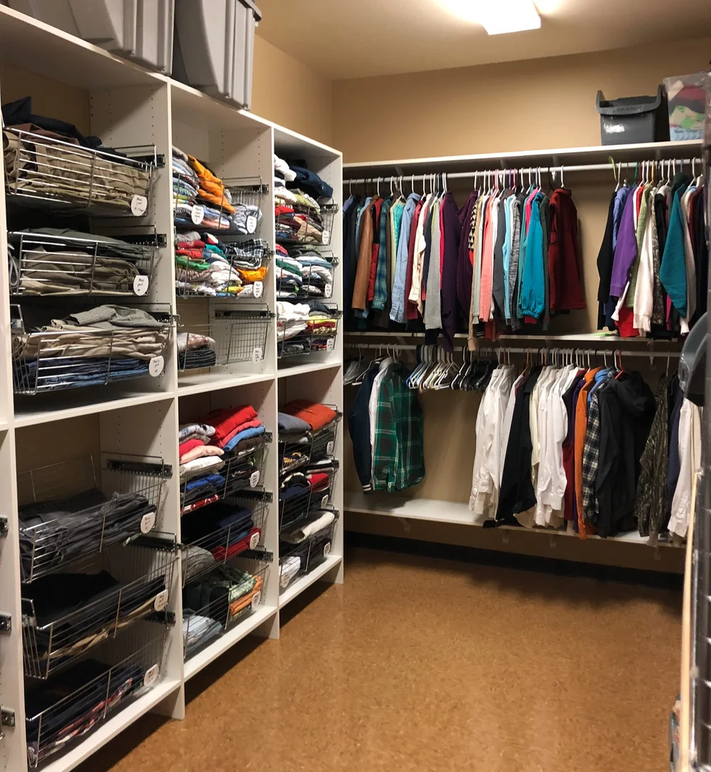 A closet makeover for The Volunteer Ministry Center — Help You Dwell
