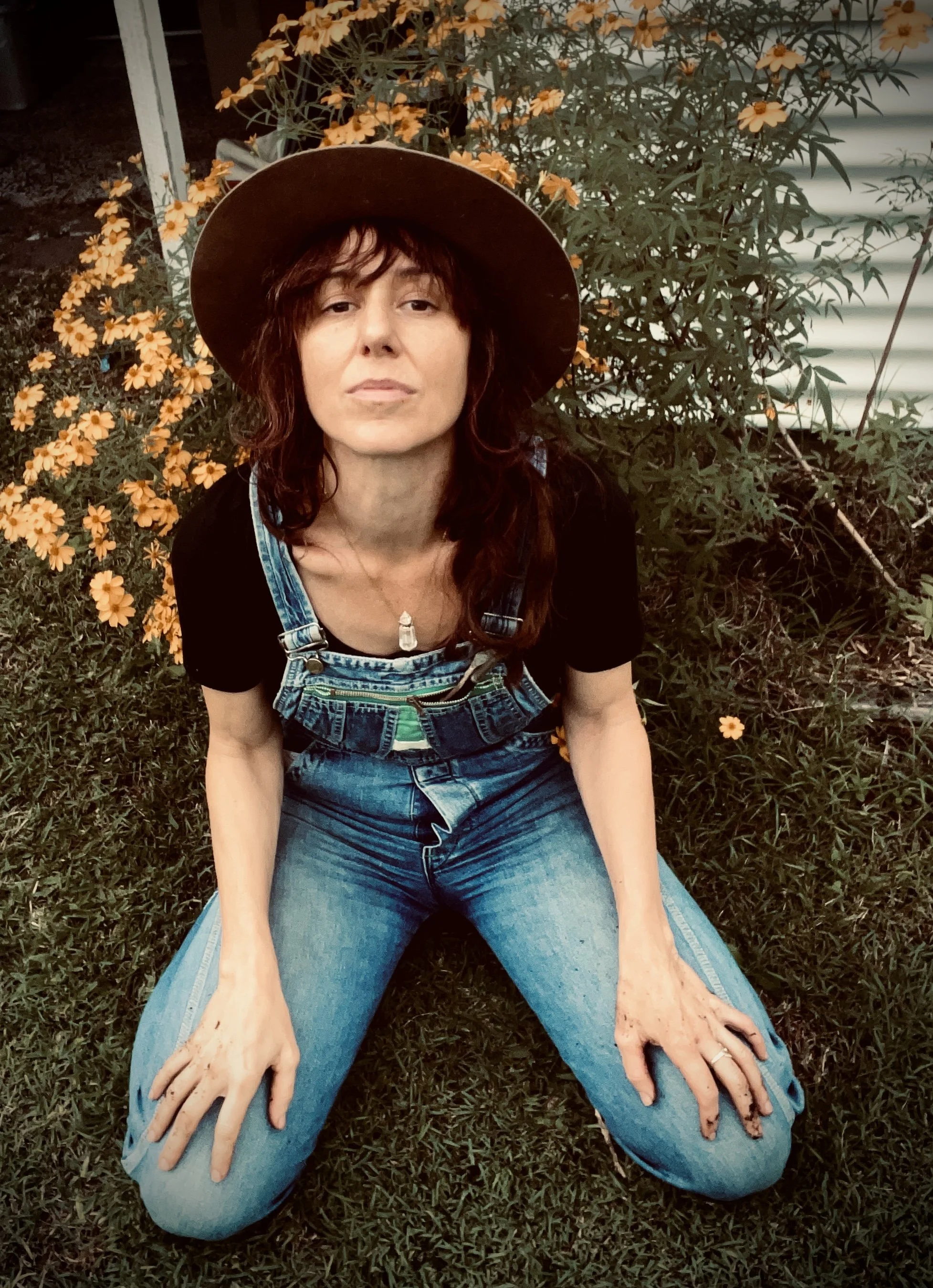 Bio — Abbie Cardwell