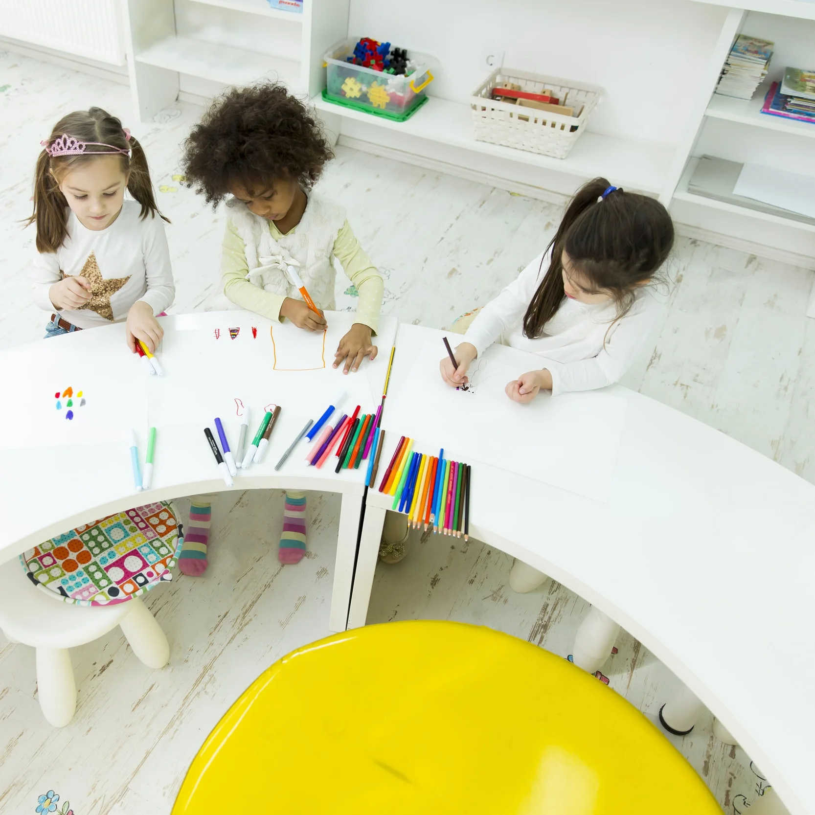 Invite past members to rejoin The Studio — Art History Kids