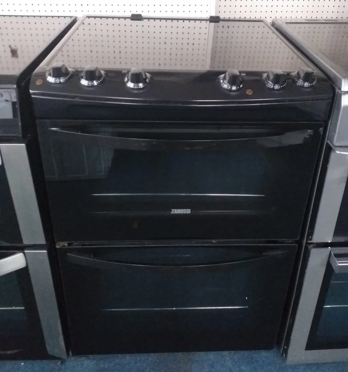Reconditioned, used and second hand ovens and cookers.