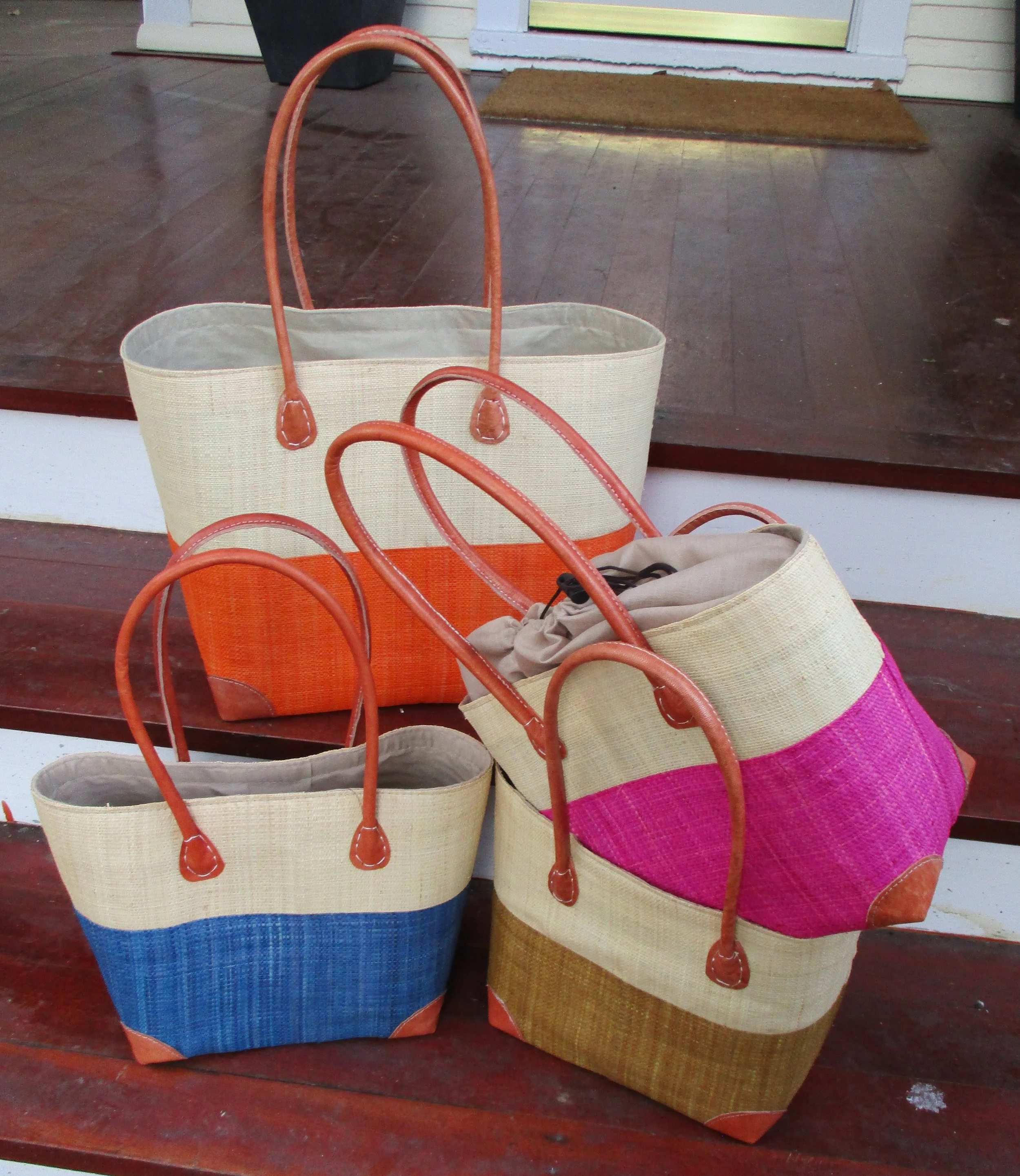 WOMEN — MOSTLY MONOGRAMS