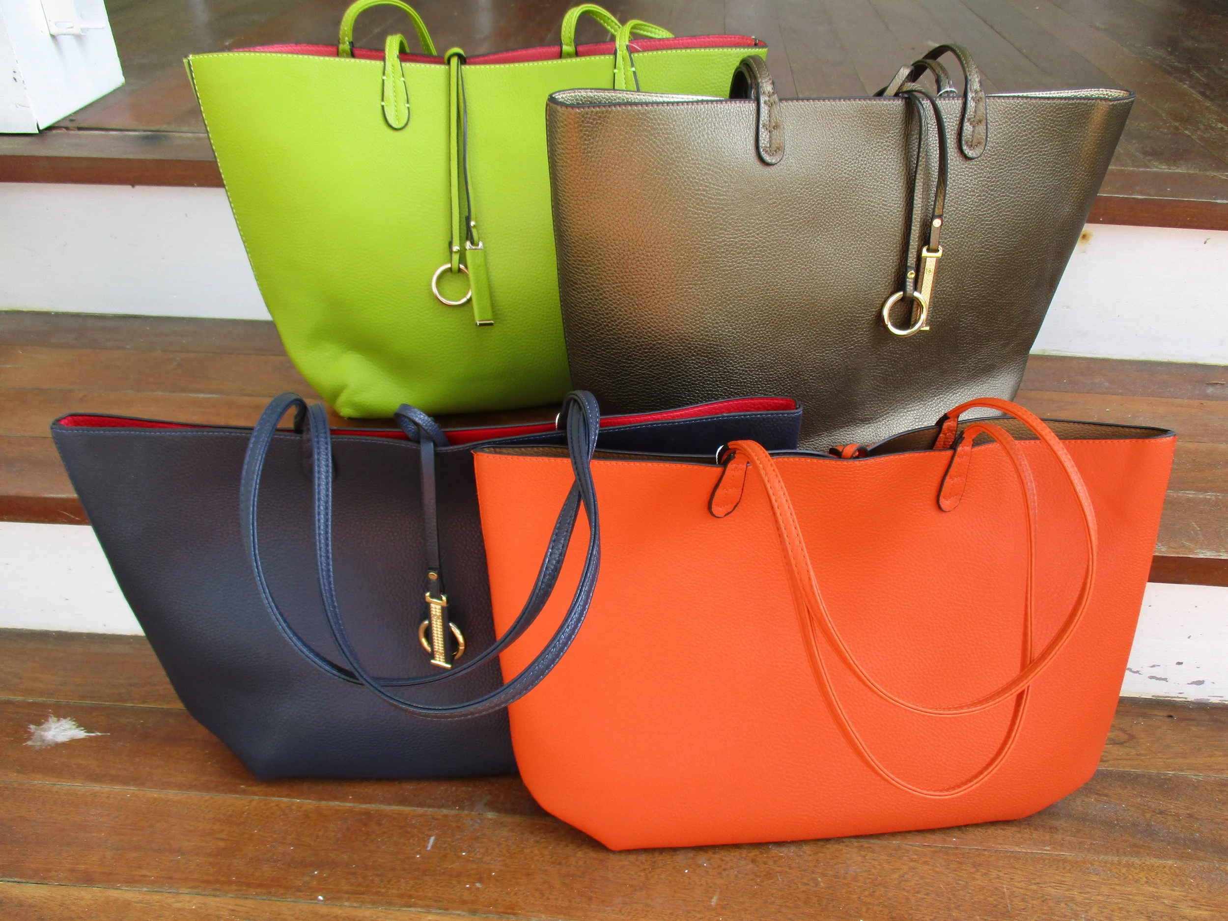 WOMEN — MOSTLY MONOGRAMS